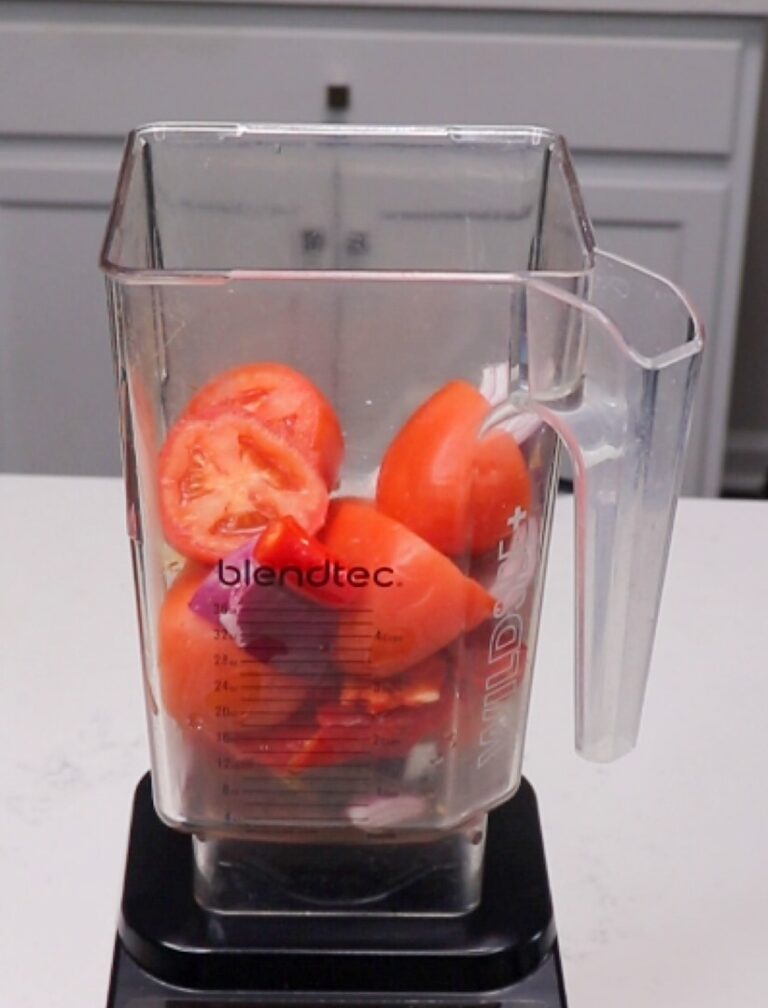 Nigerian Jollof Spaghetti Recipe – Bold, Smoky & Flavor-Packed | Joyful ...