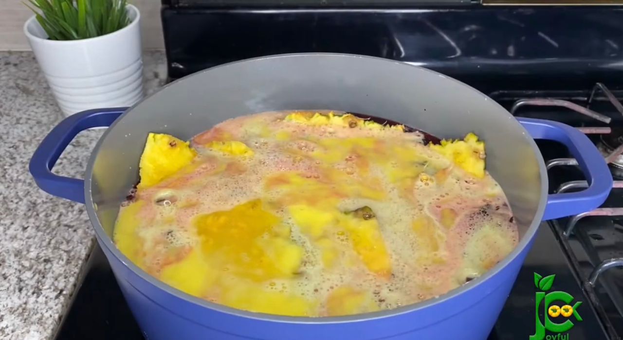 How to Make Delicious Zobo Drink – A Refreshing Nigerian Hibiscus ...