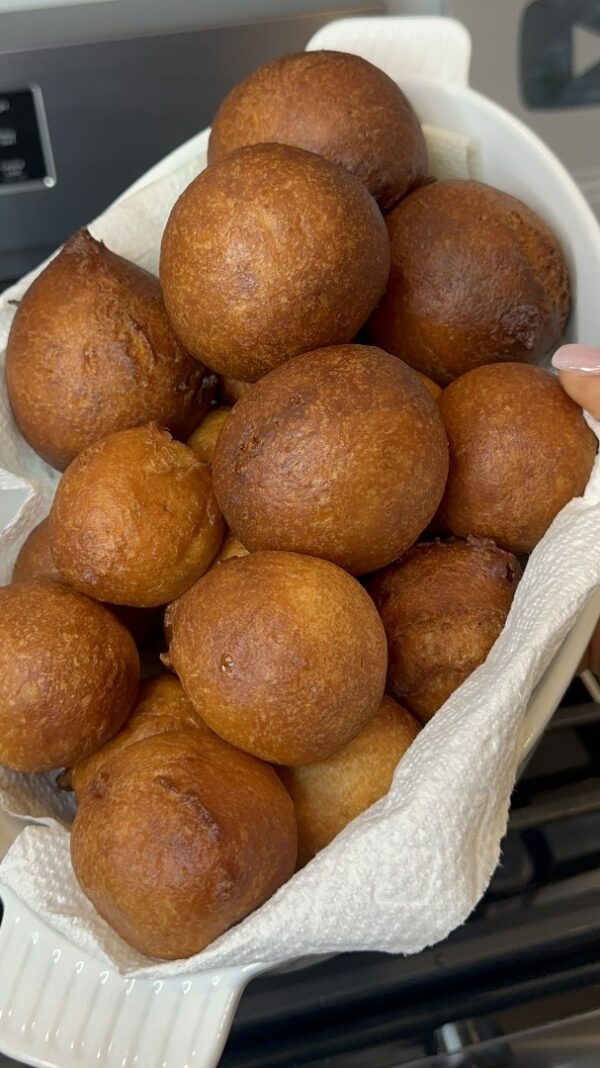 Soft & Fluffy Nigerian Puff Puff – Easy Fried Dough Balls