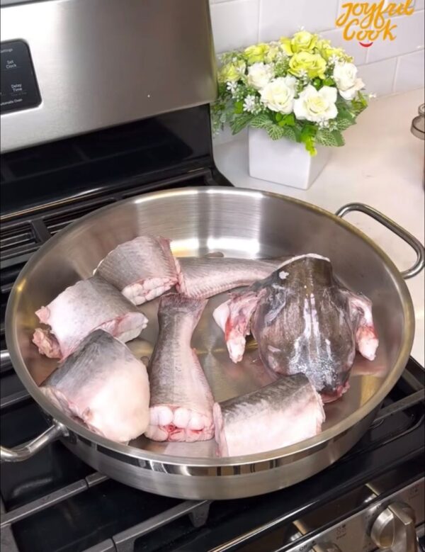 Catfish Pepper Soup Recipe – Spicy & Flavorful Comfort Food